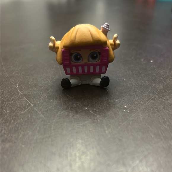 Disney | Toys | Disney Doorable Alice And Wonderland Rare | Poshmark